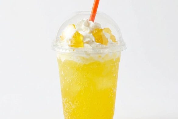 Copycat Dairy Queen Stars & Stripes Misty Slush Float Recipe | FoodsWild